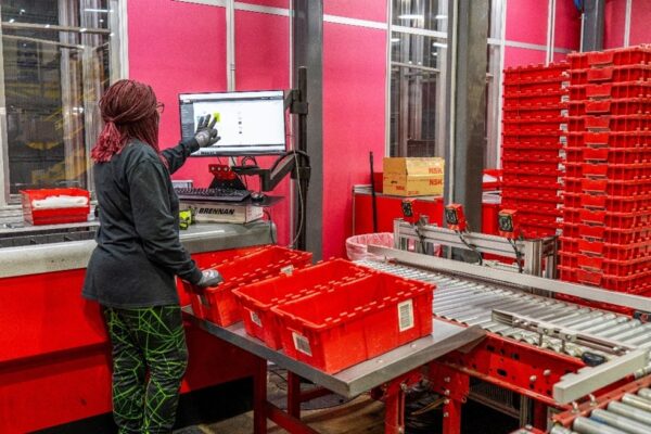 Case Study: Distribution Center Optimization - Motion Automation Intelligence